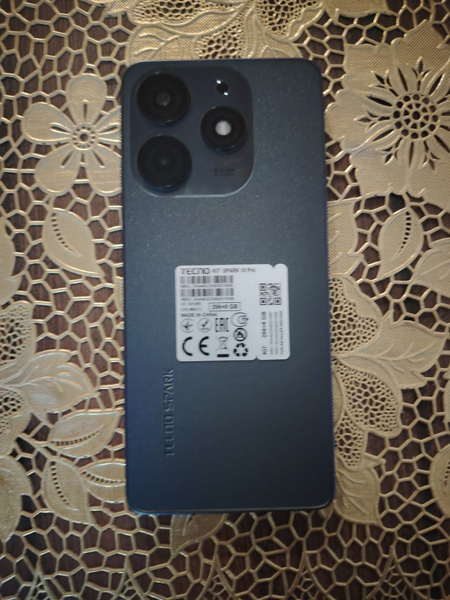 Tecno spark 10 pro 8/256