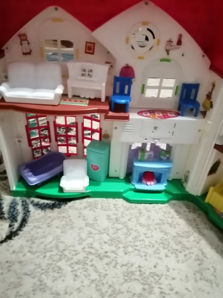 Домик игрушка для кукол