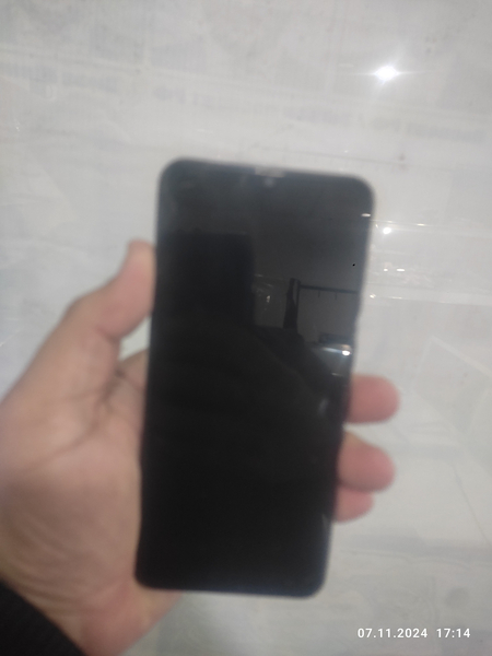 Samsung A50 sotiladi