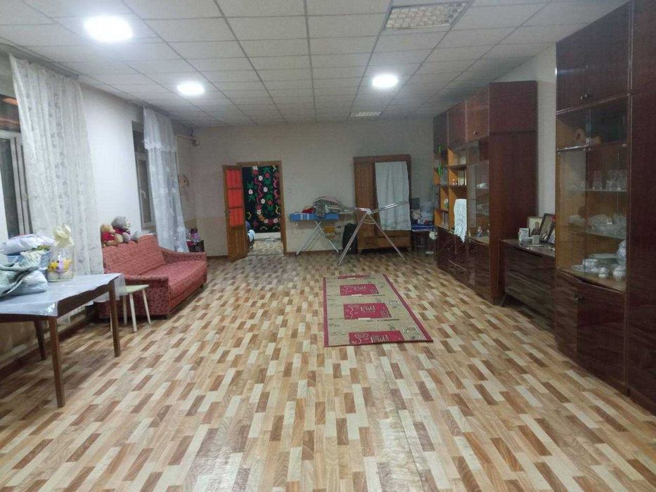 Дом Паркентский Грин Эпл 3-сот 4-комн 145 м² хорошее состояние