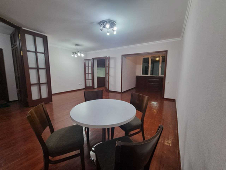 V3390  3/1/4 Дархан Ор.р: тамара ханум   70м2 кирпич Средний ремонт