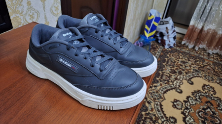 Кроссовки reebok оригинал 43 44