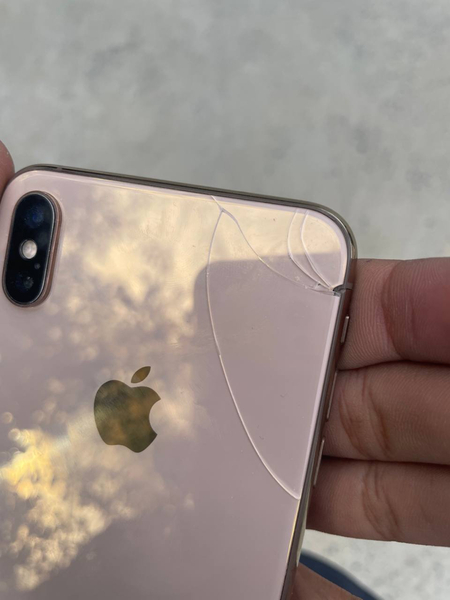 iPhone xs max LL/A 64gb