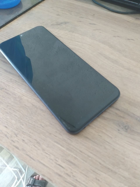 Vivo y35 128 gb sotiladi