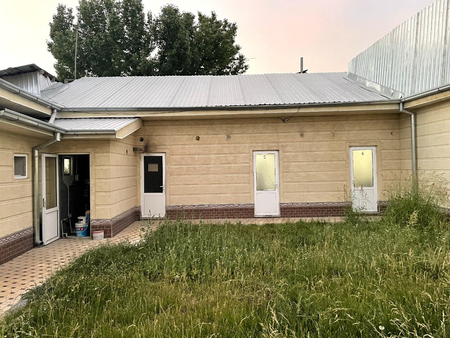 Продается хостал 9 комнат, 3,5 сотк Ор Чорсу,2 роддом