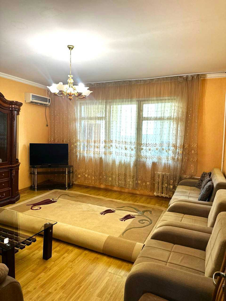 Квартира в аренду 3х комнатная ул.Чехова 60 школа отличная локация!