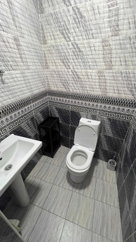 Продается дом Сергели, Бобур махаля (Uzumzor), 1 сотка, машинный базар