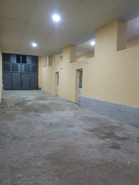 Sikalad va Iwlab chiqariw binosi sotladi 35000 $ Dollir