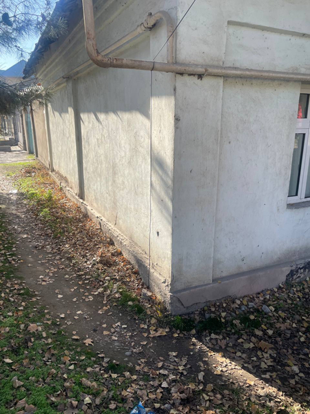 Продаю срочно участок 2,5 соток 4 комнаты Бектемирский район