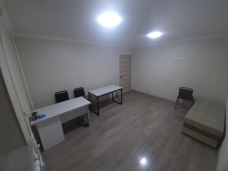 Chilonzor Farxadskiydan 1xona ofis uchun beriladi