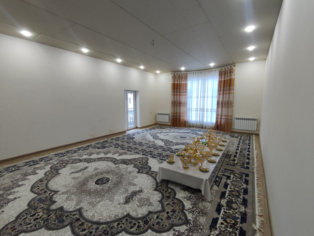 Жой сотилади 500 m² Парник кўчада