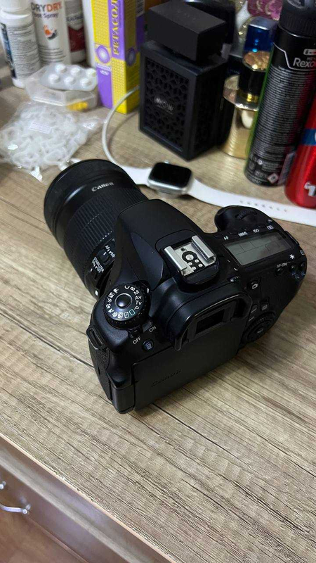 Canon EOS 60D kit kamera