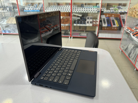 Lenovo flex x360 ekrani sensorlik core i7