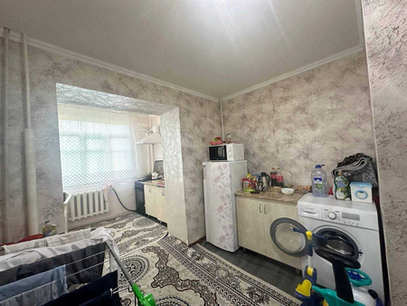 id13\\\\ Продается квартира, Чиланзар, 22 кв-л, 2\\\\1\\\\4, Кирпичный дом