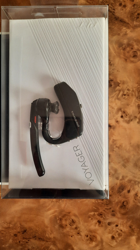 Plantronics  Bluetooth
