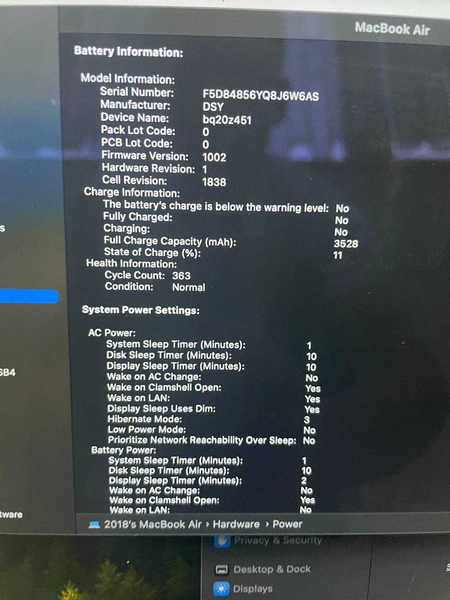 Macbook Air + Chexol + Original Zaryadka