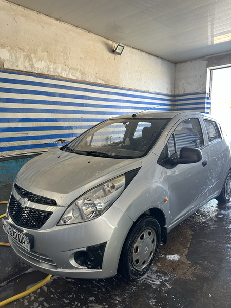 Chevrolet spark 2012