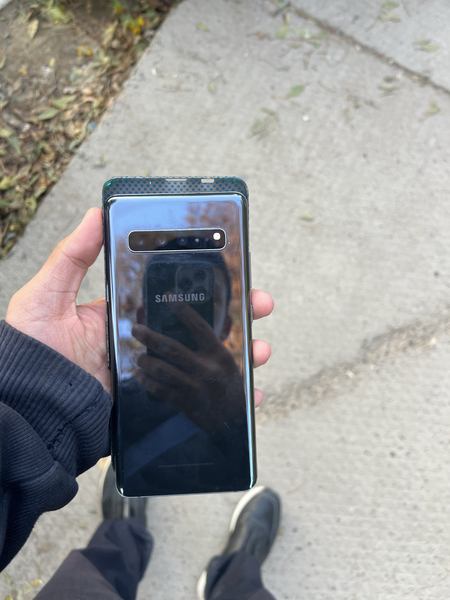 Самсунг с10 5 г