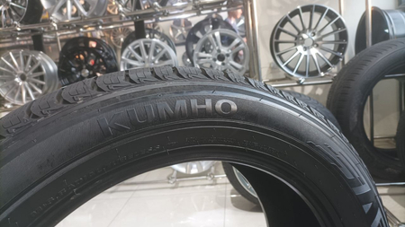 KUMHO grugen HT51 265/50R20