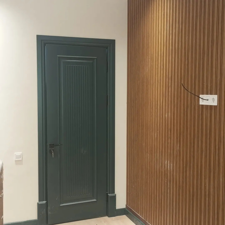 Eshik va romlar ustanofka qilamiz 15 yil staj bor
