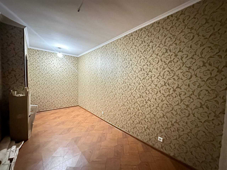Продается 3/2/3 буюк ипак йули Сайрам 84м²