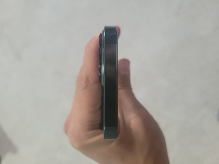 Iphone xr 13 pro korpus qo‘yolgan sotiladi