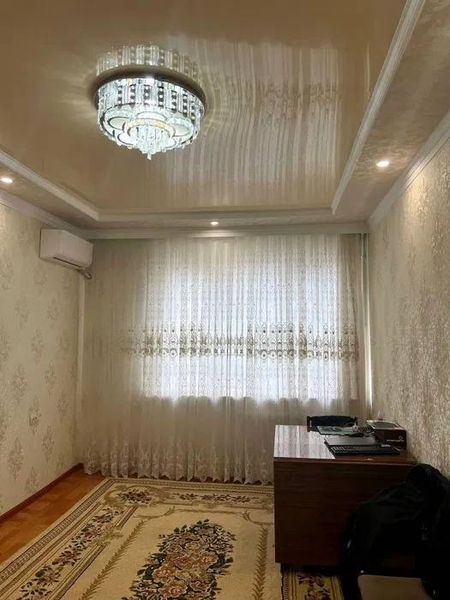 Продается 4 комнатная на Юнусабаде 11 квартал