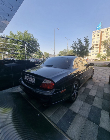 Продаю свою машину