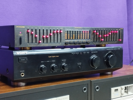 Колонки Sansui S-65, усь Sony, эквалайзер Piramid