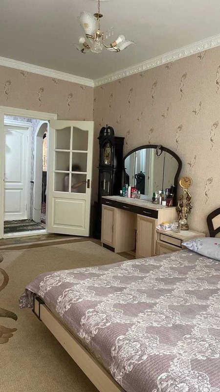 Продается квартира Чиланзар 12, 3/3/4. Ипотекага хам берилади.