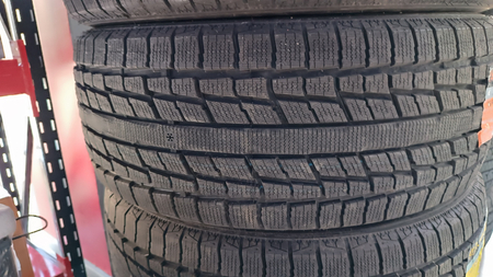 265/45R21 Zimniy qishki balon LI 7,8,9 X7