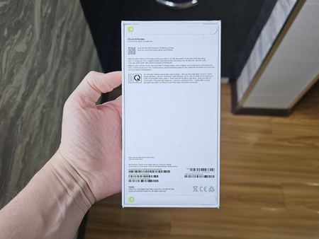 ПРОДАМ iPhone 15 Pro MAX (256GB) Natural. VN/A. Абсолютно НОВЫЙ 100%