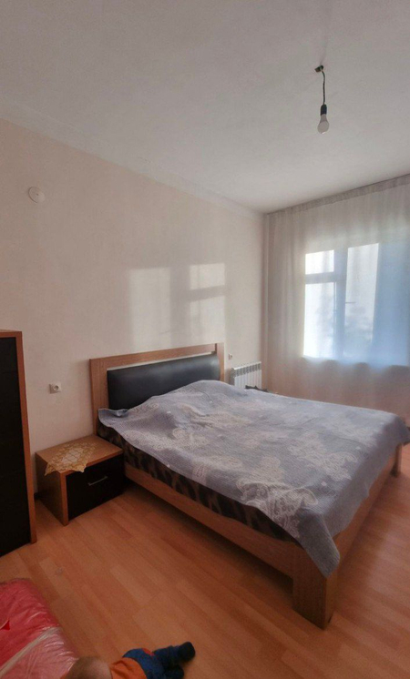 Sergeli 6A 2-metro bekatiga yaqin joyda 2/1/7 50m² bolgan shinam kvart