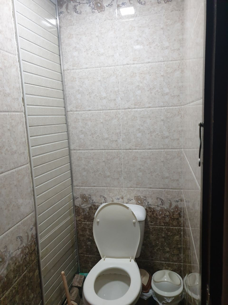2 xonali kvartira sotiladi