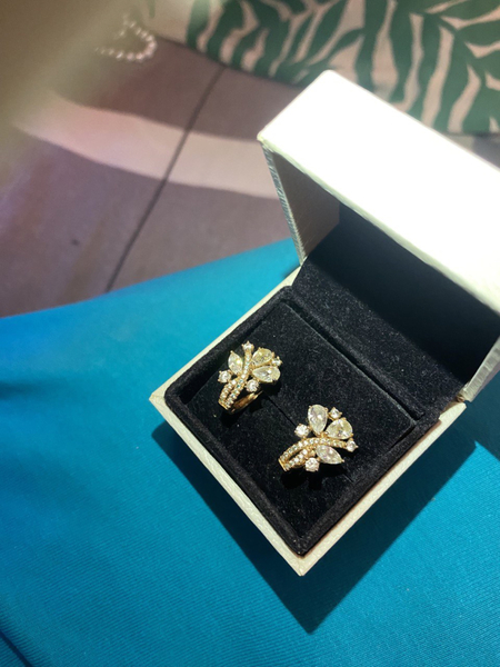 Продам серьги серебро