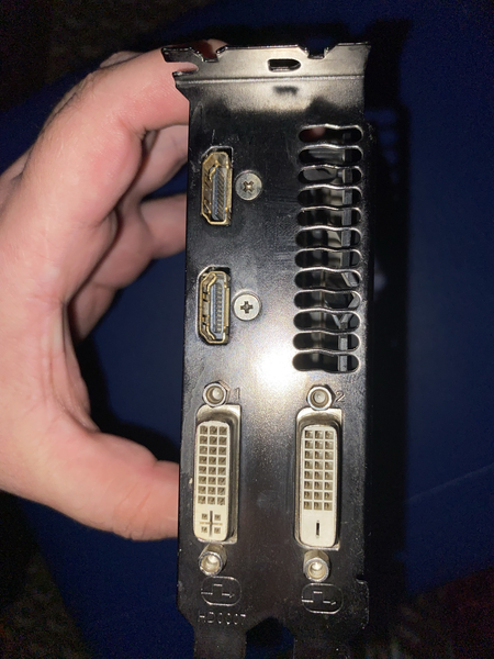Video karta 750ti sotiladi