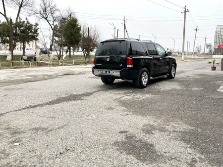 Продаётся Nissan Armada