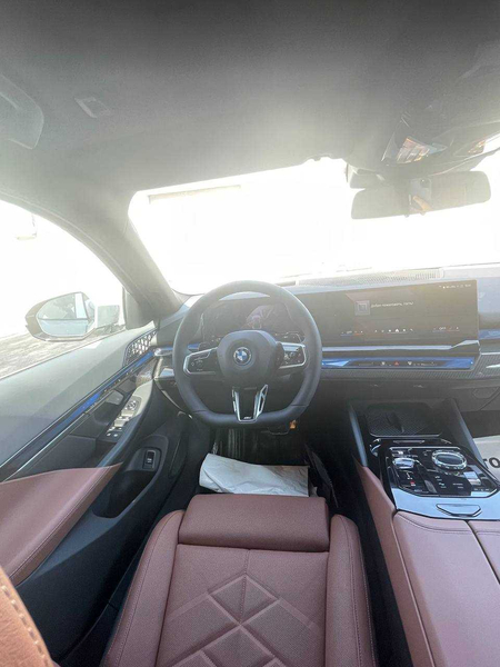BMW 550e xDrive Sedan (G60) Full PHEV