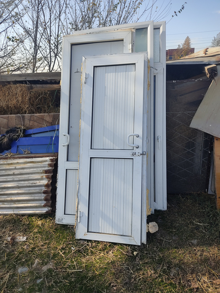 Акфа эшиклар срочно сотилади