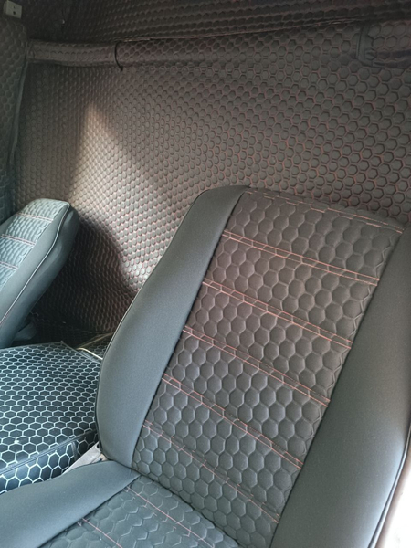 Tayota hiace sotiladi