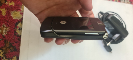 Motorola v3 ideal