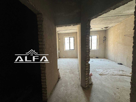 1 xonali 38m² 3-qavat uy sotiladi