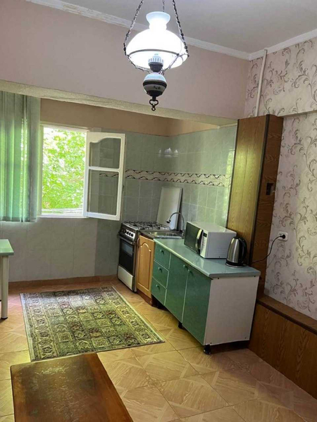 Срочно продается 2/3/9 квартира на Айбека (пр-т Косманавтов) (МНМ)