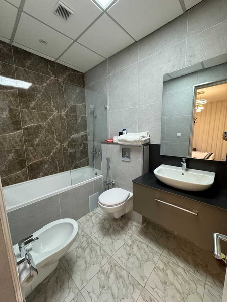 Аренда 2к квартира с балконом 60кв.м.Namangan Square, 8 этаж