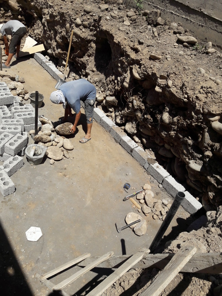 Urachi O‘rachi bassein podval tunel qazish.