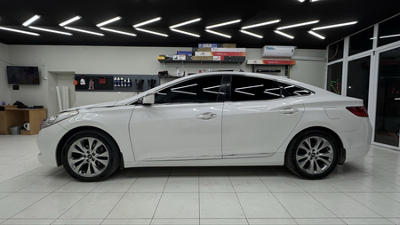 Hyundai Azera белый жемчуг