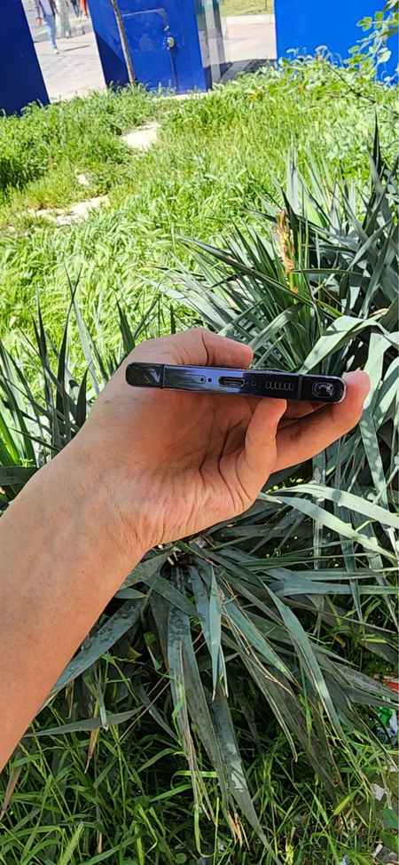 Samsung S23 ultra 12/256