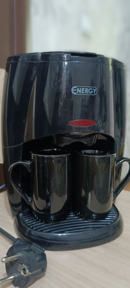 Кофеварка ENERGY EN-601 черная, 450 Вт, 2 чашки