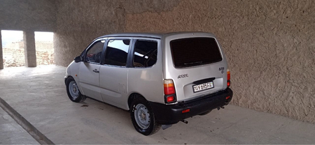 Niva 2120, 2002 yil