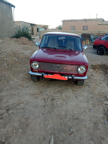 011 sotiladi srochna